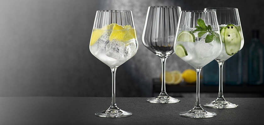 Rotweinglas von Nachtmann mit Gravur